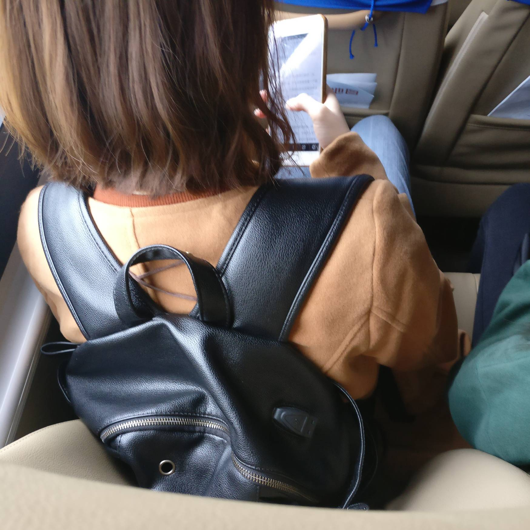 鹿乃子乃子虎视眈眈!（我有一个妹妹） - AcFun弹幕视频网 - 认真你就输啦 (?ω?)ノ- ( ゜- ゜)つロ