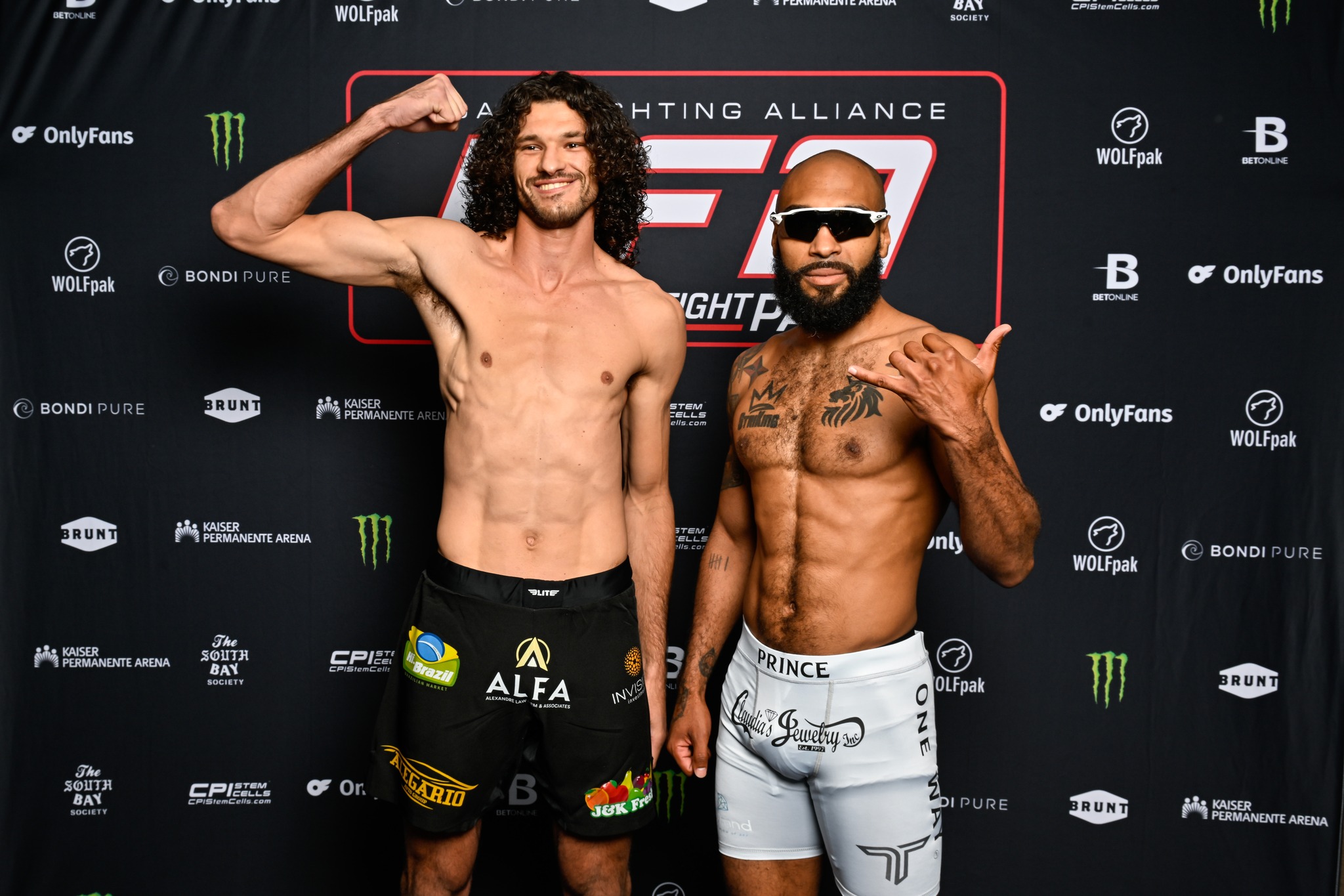 2025年5月10日LFA 208 – 战卡[赛后视频] MECATE vs. REYES | Legacy Fighting Alliance